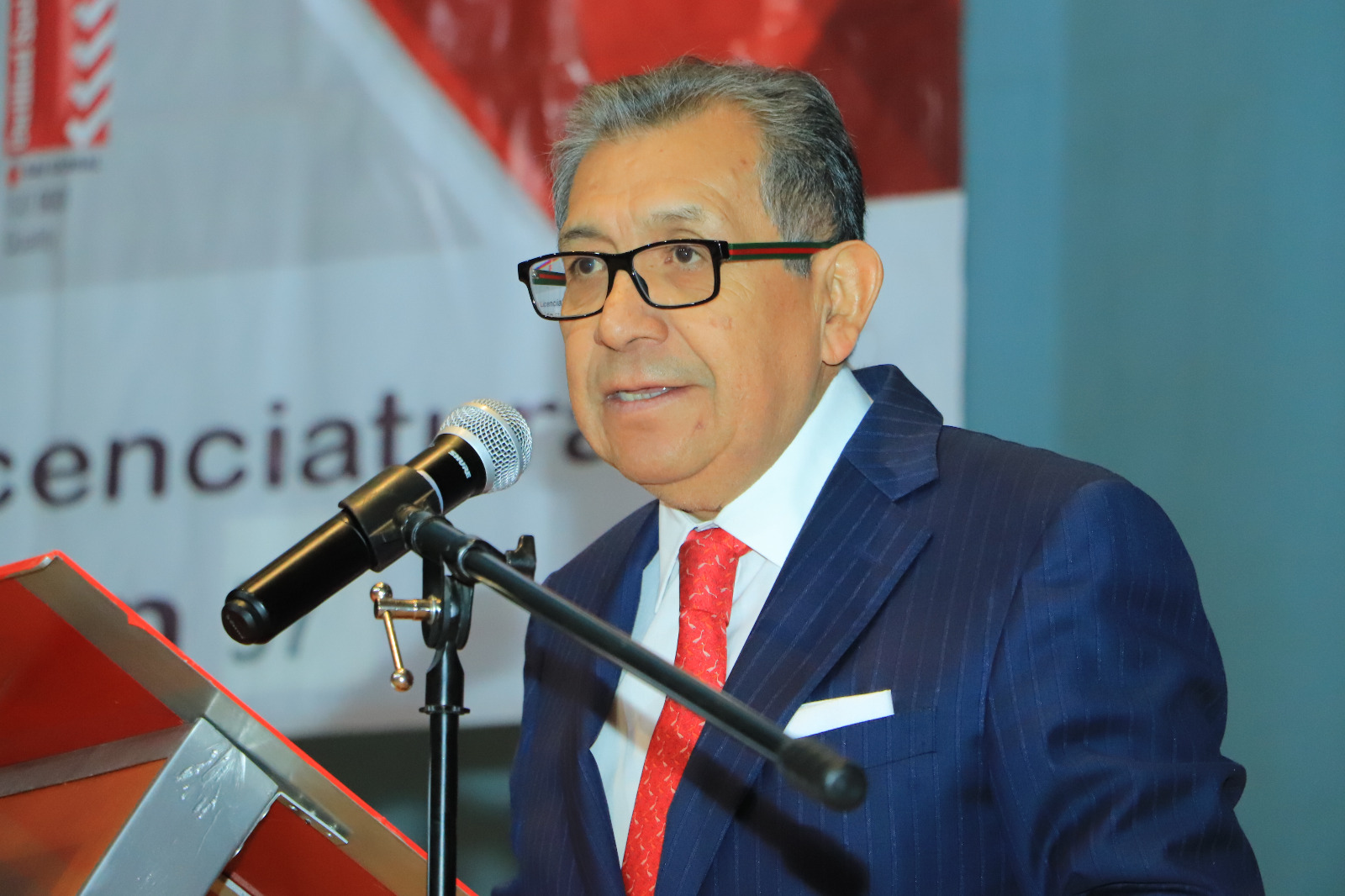 Entrega Rector de la UATx constancia de estudios a 113 egresados de ...